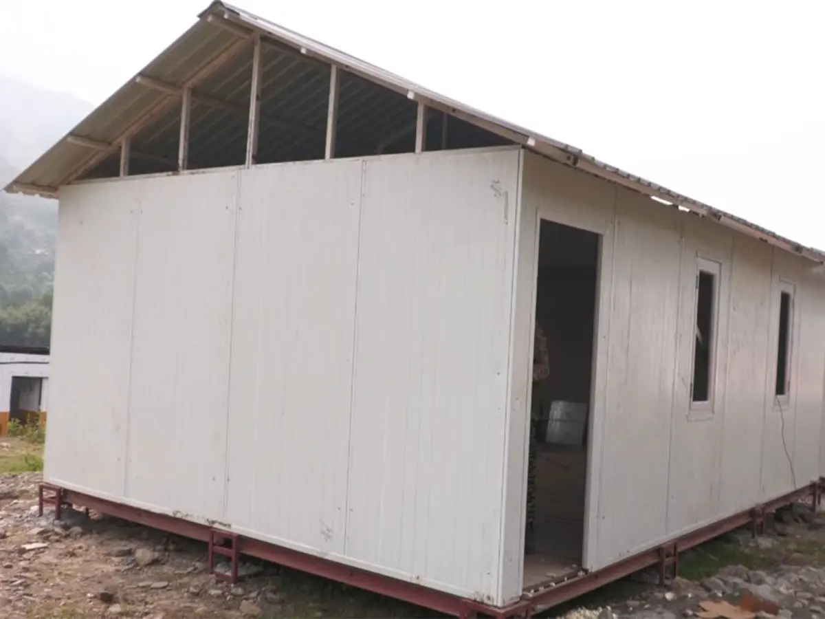 J-K: CRPF upgrades troop accommodation with weather-resistant huts in ...