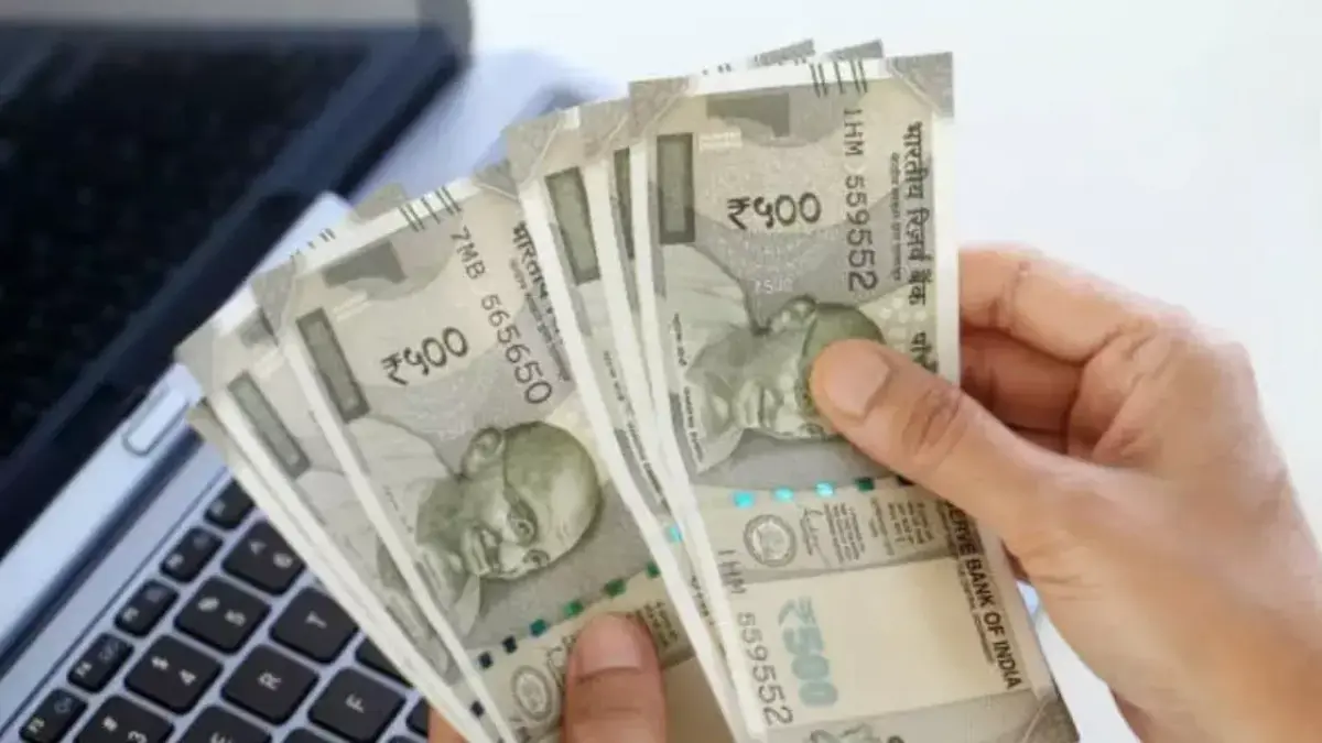 Plastic Currency Notes From June 30? RBI Breaks Silence on Viral Claim ...