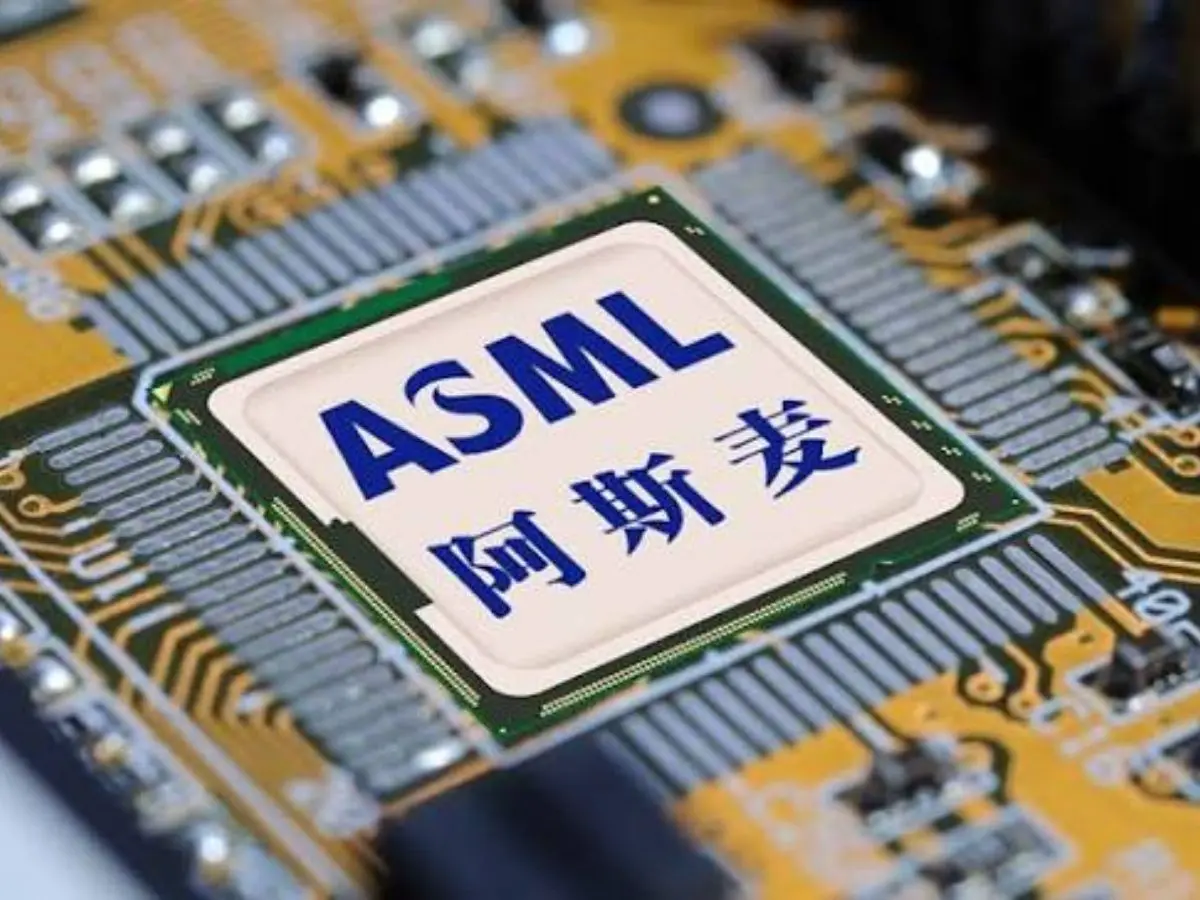 KOSPI Slumps Over 8% As AI Stock Rally Fades: Samsung, SK Hynix Lead ...
