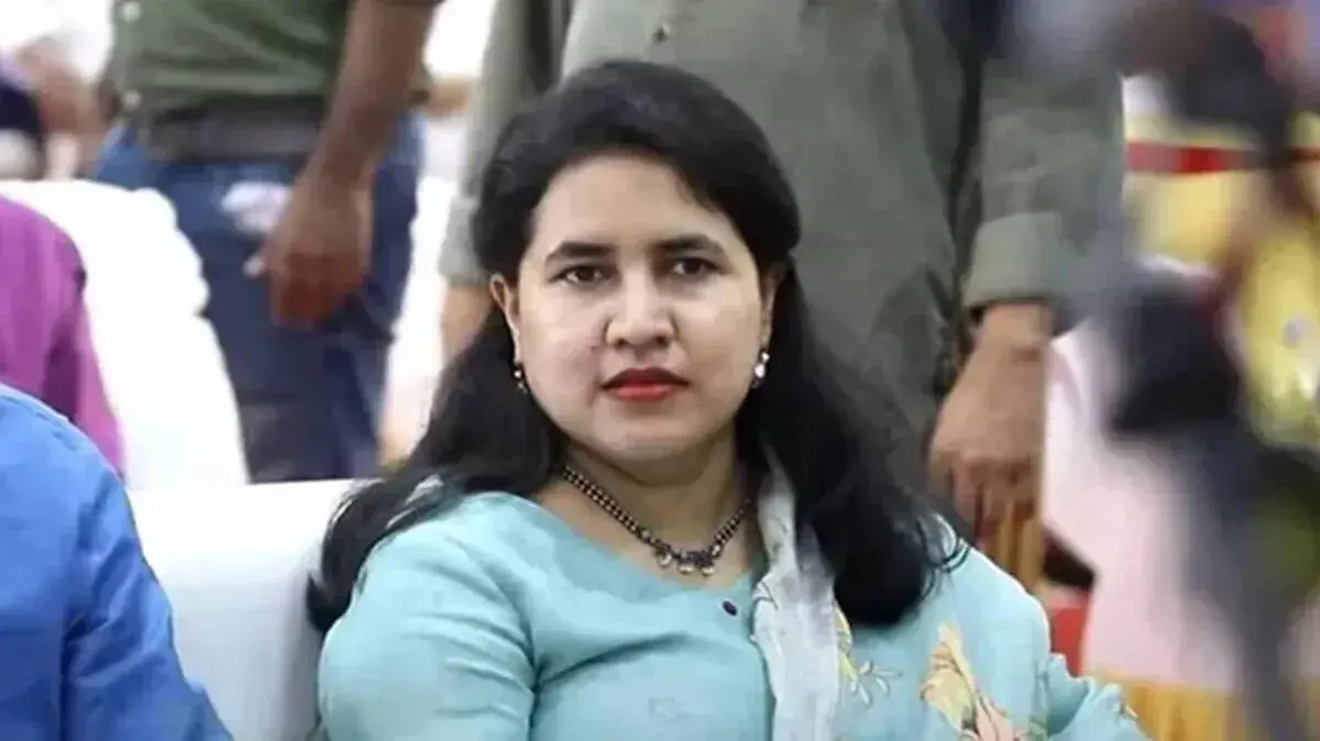 Veena seeks postponement of ED interrogation in money laundering case ...