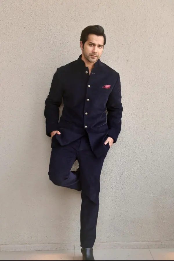 Varun Dhawan Reacts To Online Trolling & Viral Smile Meme 'Arjun Kapoor ...