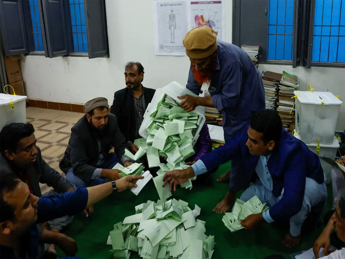 HRCP raises alarm over PoGB poll process, questions Election Commission ...