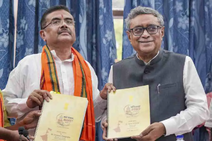Swapan Dasgupta proposes Rs 3,100 crore outlay for Ayushman Bharat ...