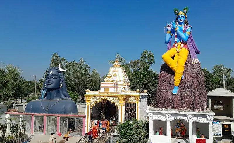 Bangladeshi Hindus flock to Gaibandha temple as Netrokona Islamic ...
