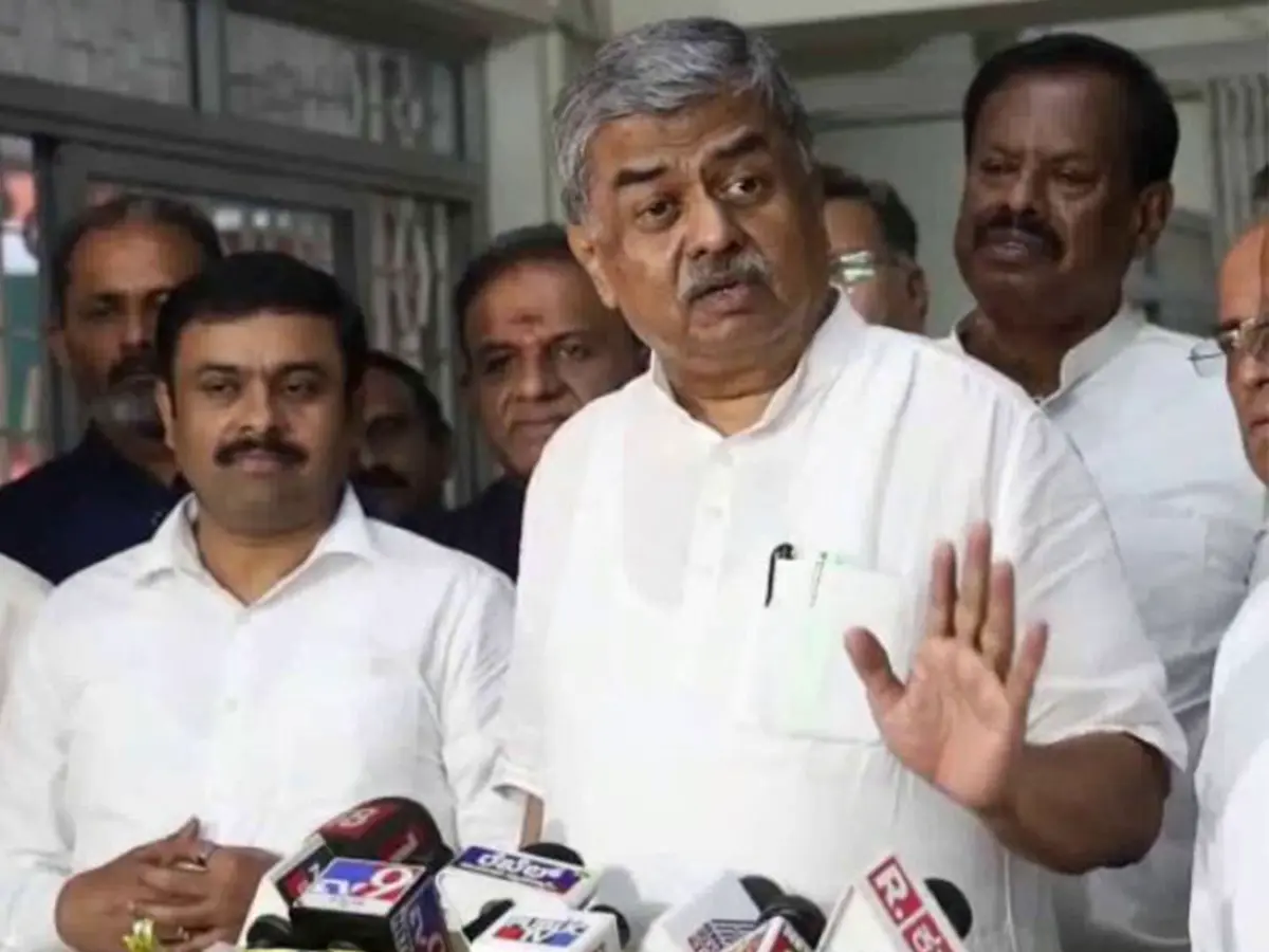 BK Hariprasad takes charge as KPCC chief, calls Constitution party's ...