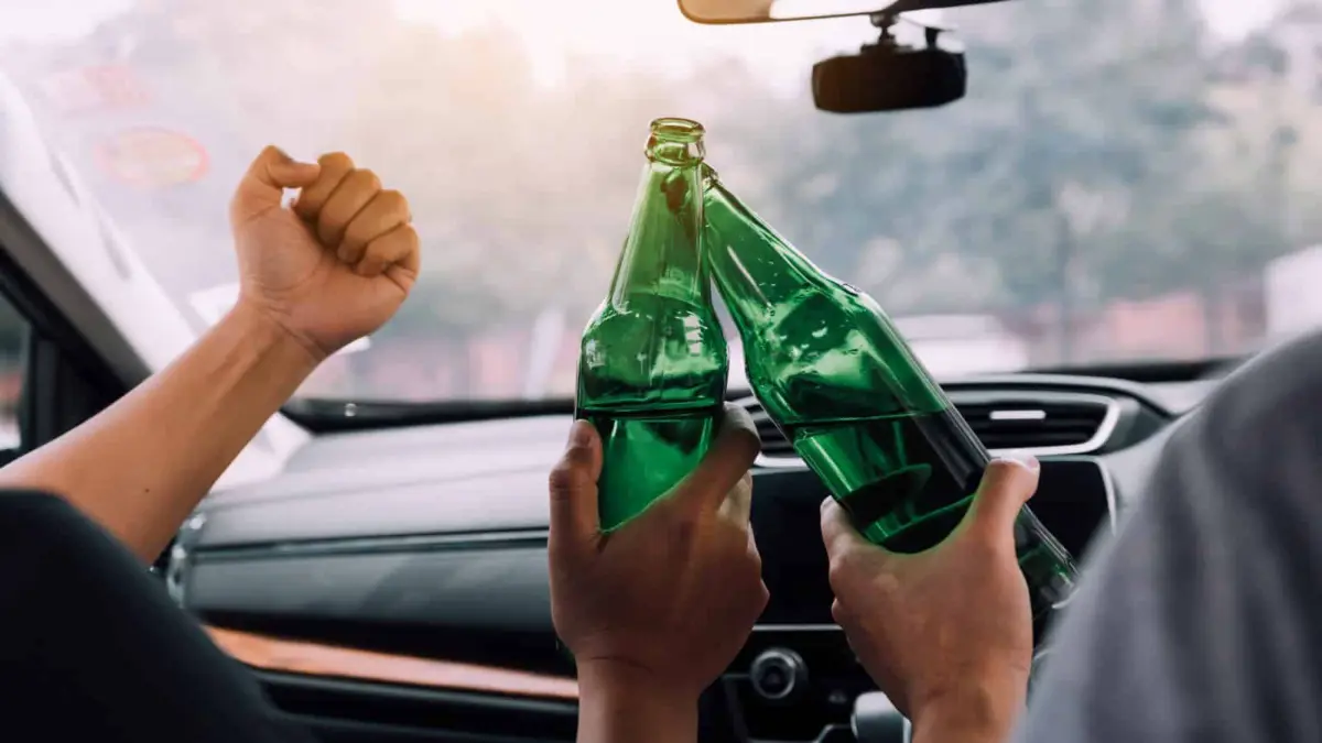 Hyderabad: 888 people booked for drunk driving over the weekend | Dailyhunt