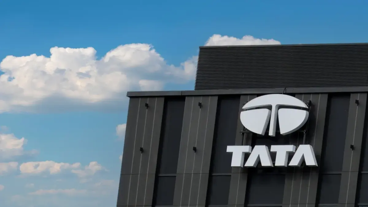 Tata Motors PV shares gain: Check what Morgan Stanley, Nomura ...