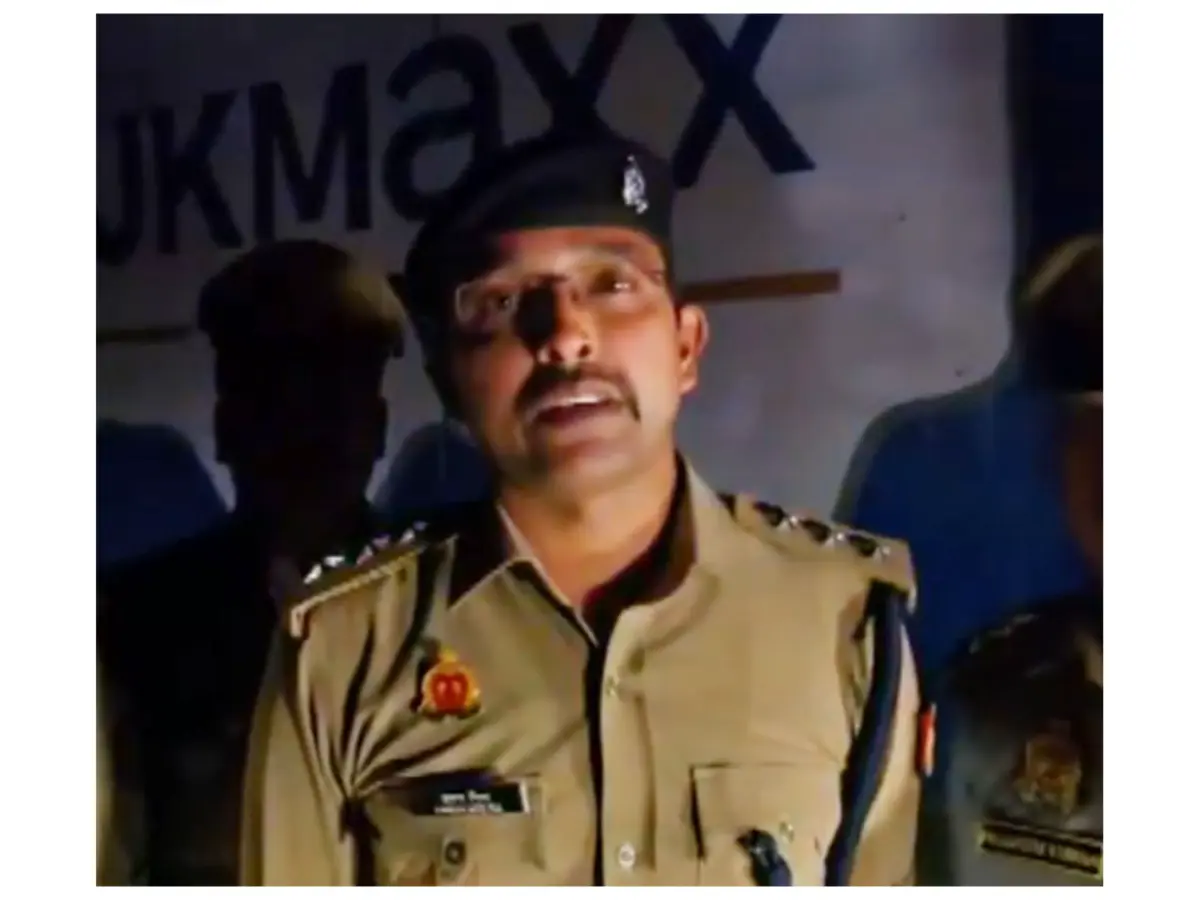 UP Police arrest two and injure one in Rs 16 lakh robbery case in Hapur ...