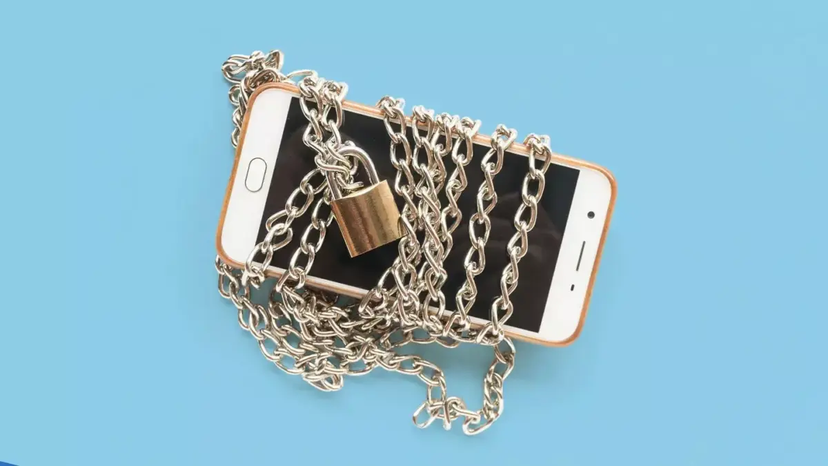 How spending less time on your phone can improve mental and physical ...