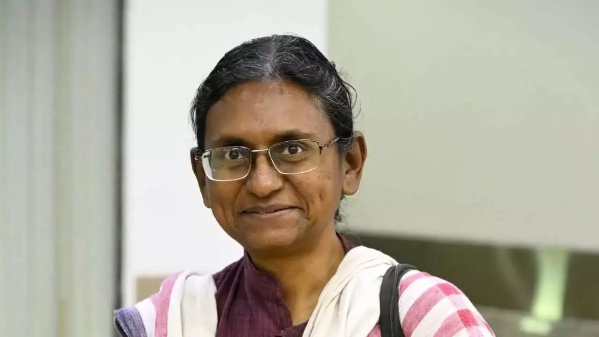 Deletion of 30 lakh voters in West Bengal led to Didi's poll debacle ...