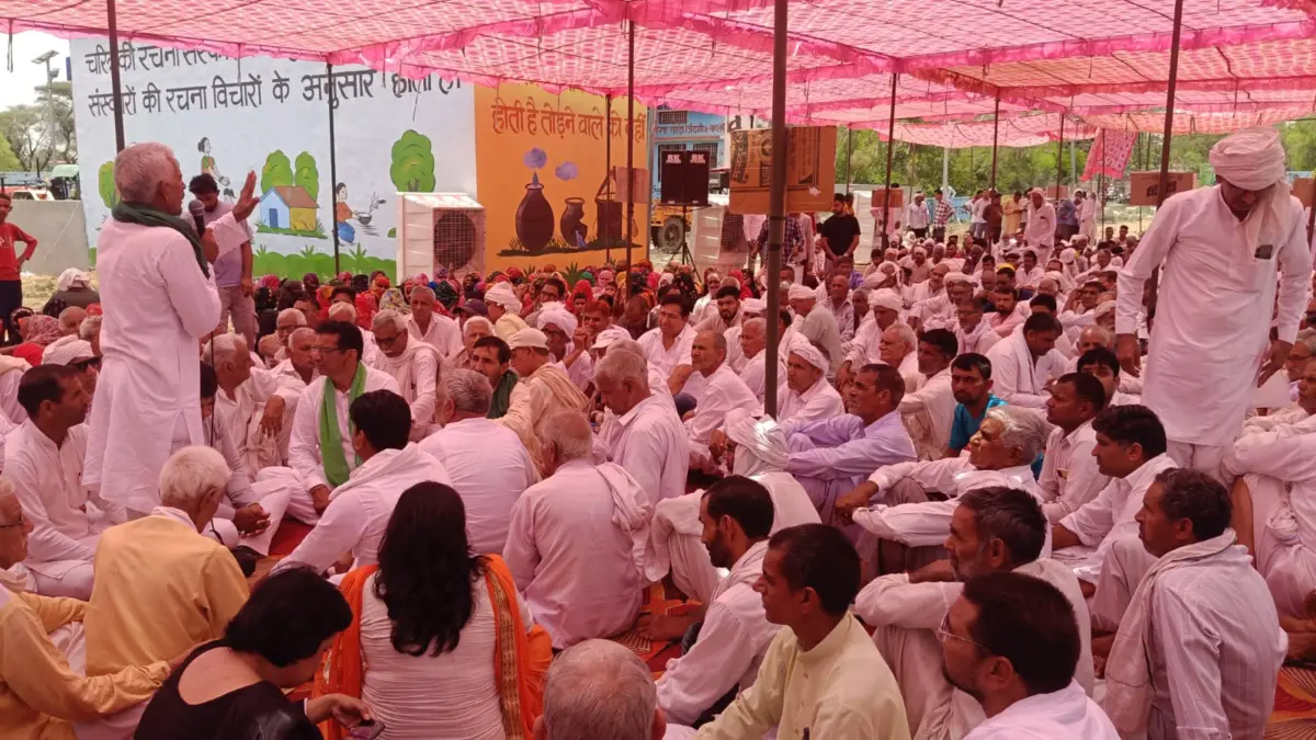 Manisha death: Father to launch hunger strike outside DC's office in ...