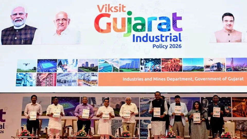 ₹10 lakh crore investment target, startup sops, ultra-mega projects ...