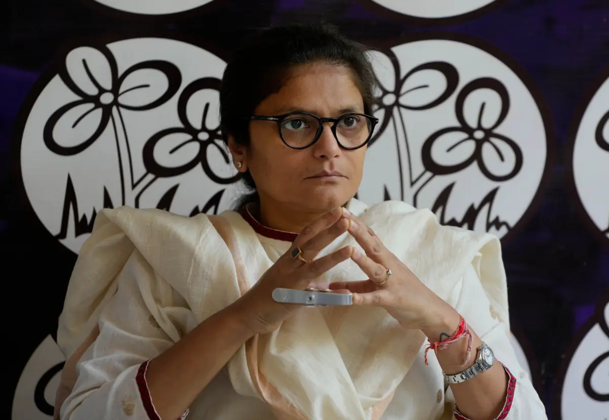 Another jolt to Didi as MP quits party, RS | Dailyhunt