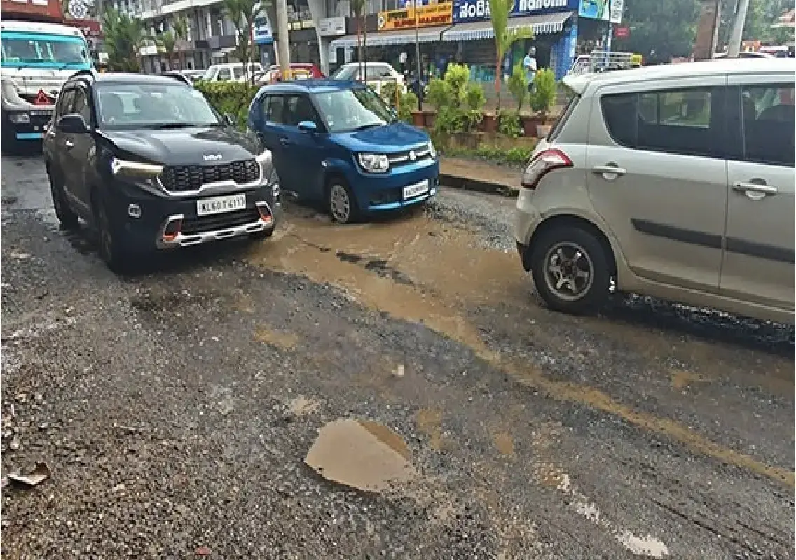 Ambalpady highway condition sparks fresh public concern | Dailyhunt