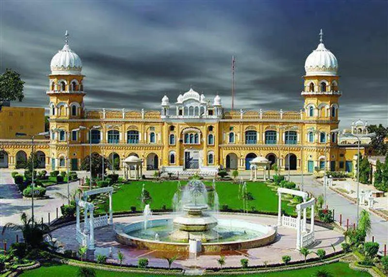 Spiritual bonhomie: Golden 'palki' sent to Pakistan's Nankana Sahib via ...