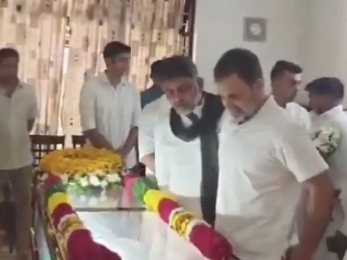 Why Is Rahul Gandhi Being Trolled? Congress Leader Seen Smiling ...