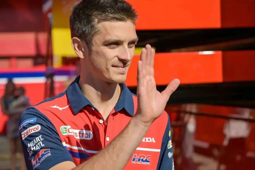 Aprilia's italian invasion: Luca Marini eyes Trackhouse MotoGP seat in ...