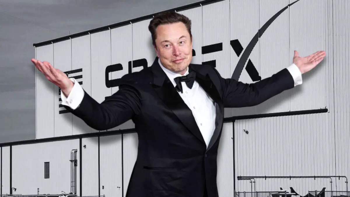Elon Musk enters history books as the world's first trillionaire ...