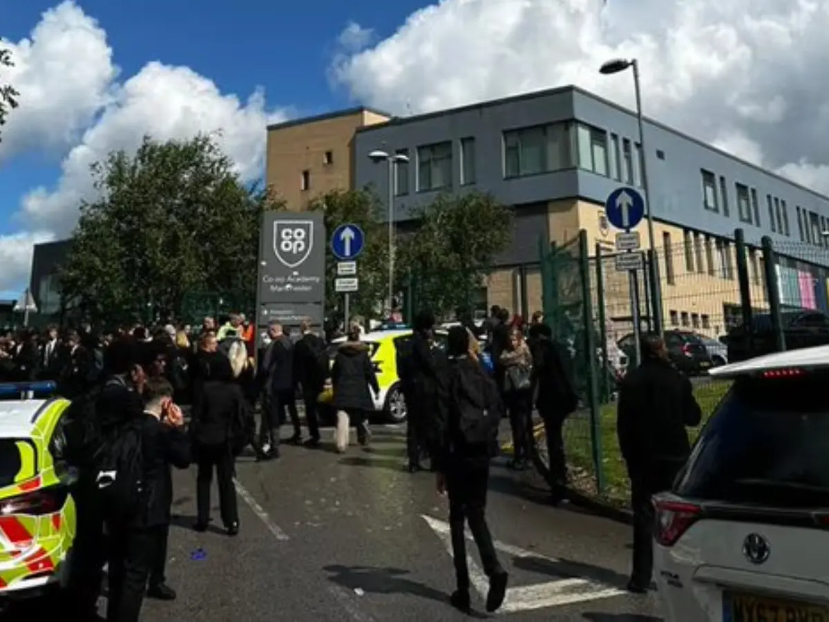 Manchester School Lockdown: Police Arrest School-Girl After 3 People ...