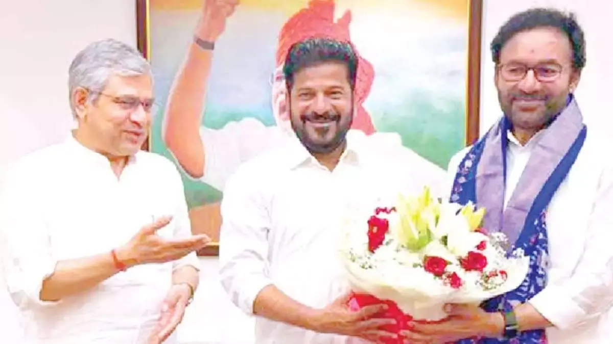CM Revanth takes up IRFC loan delay with Vaishnaw | Dailyhunt
