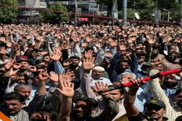 PoK झाला लालेलाल, पाकिस्तानला भारताचा सवाल! | Dailyhunt