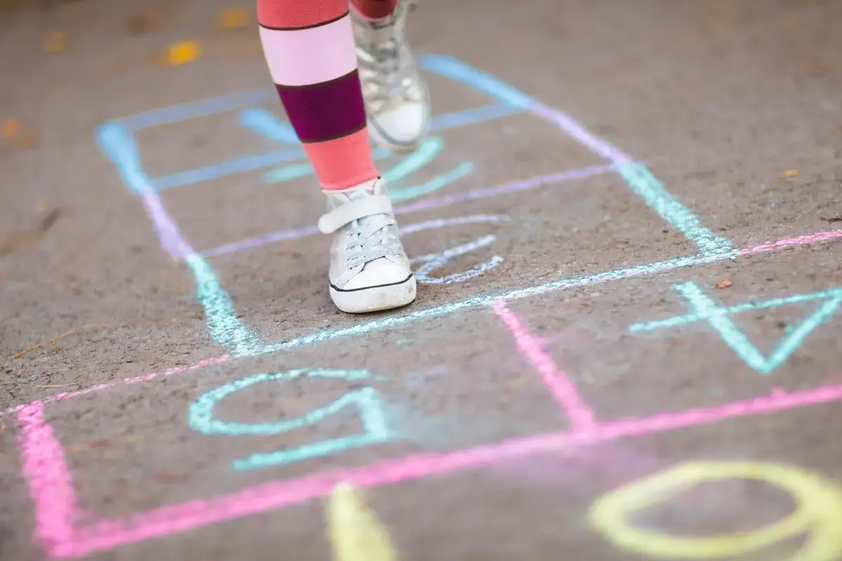 Word of the Day, June 10: 'Hopscotch' | Dailyhunt
