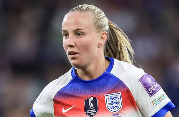 Beth Mead Joins Manchester City After Nine Years at Arsenal | Dailyhunt