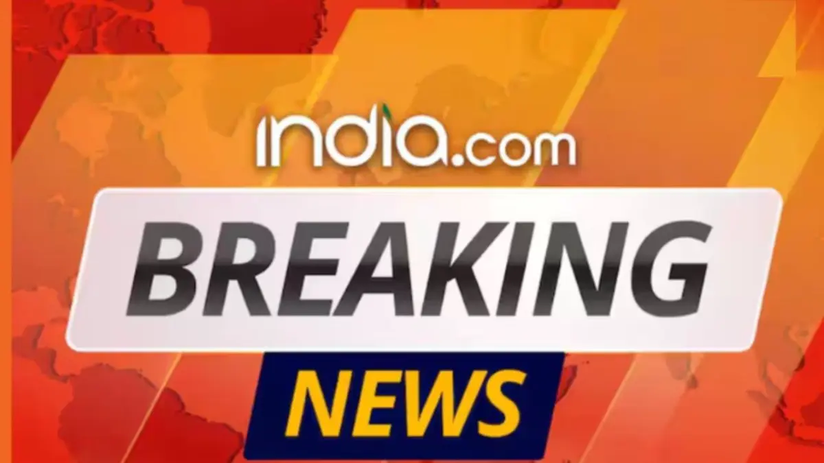 'Extreme weather' warning issued in Noida; Rain, lightning and gusty ...