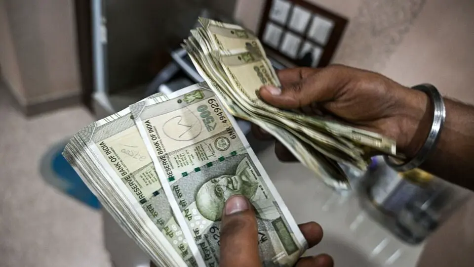 Dearness Allowance: Here's the formula used to calculate your DA hike ...