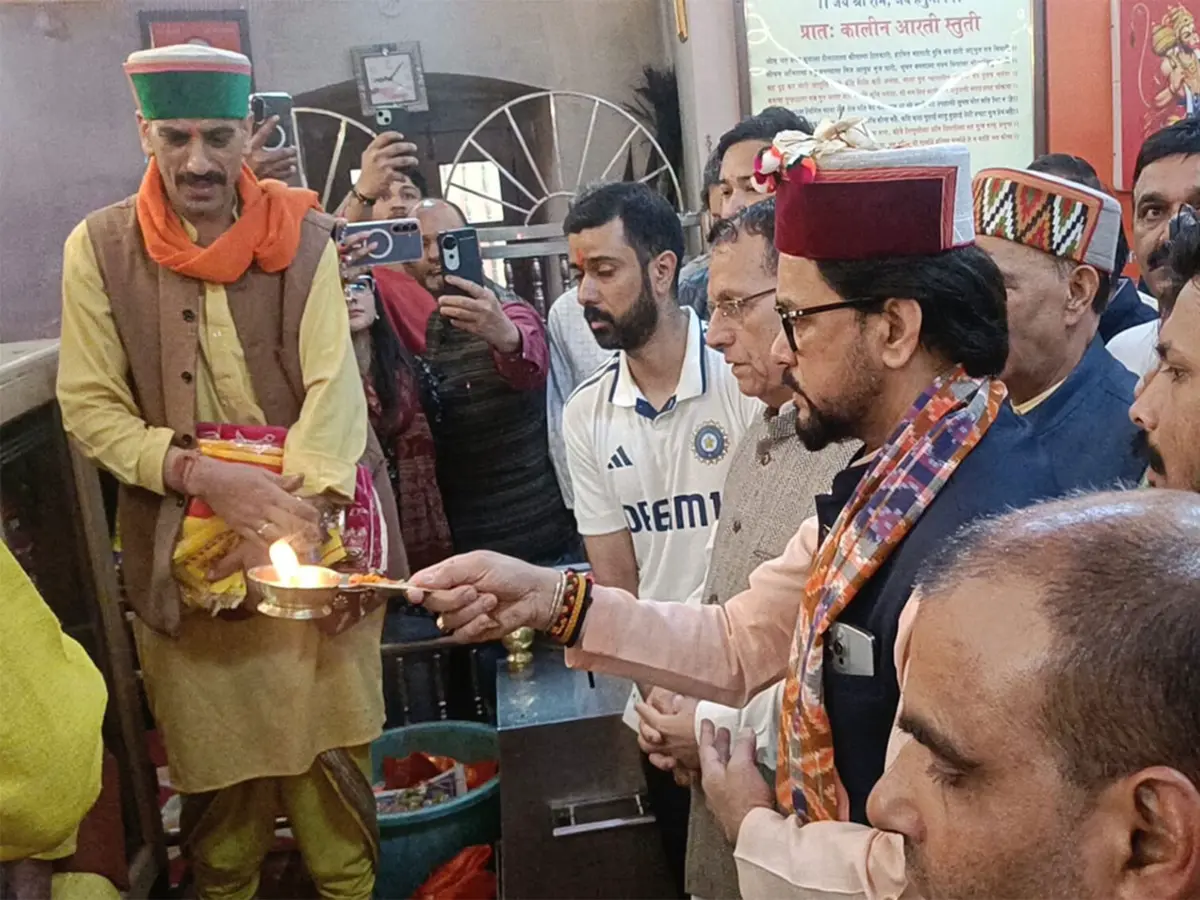 Anurag Thakur prays at Shimla's Jakhu Temple and joins tree plantation ...
