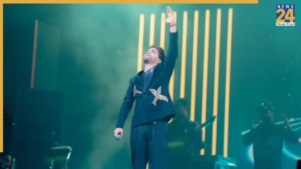 This singer gained fame after winning Indian Idol at 20, hints at ...