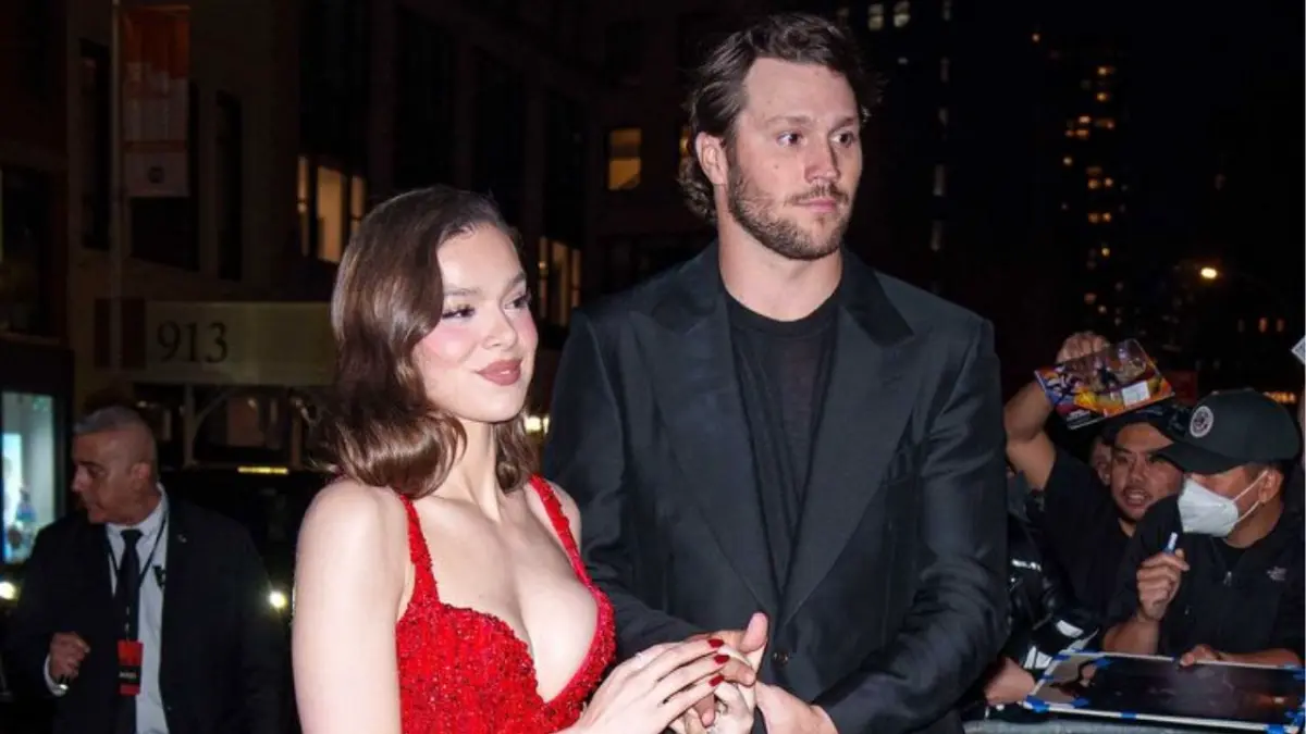 Hailee Steinfeld and Josh Allen Reveal Baby Daughter's Name in ...