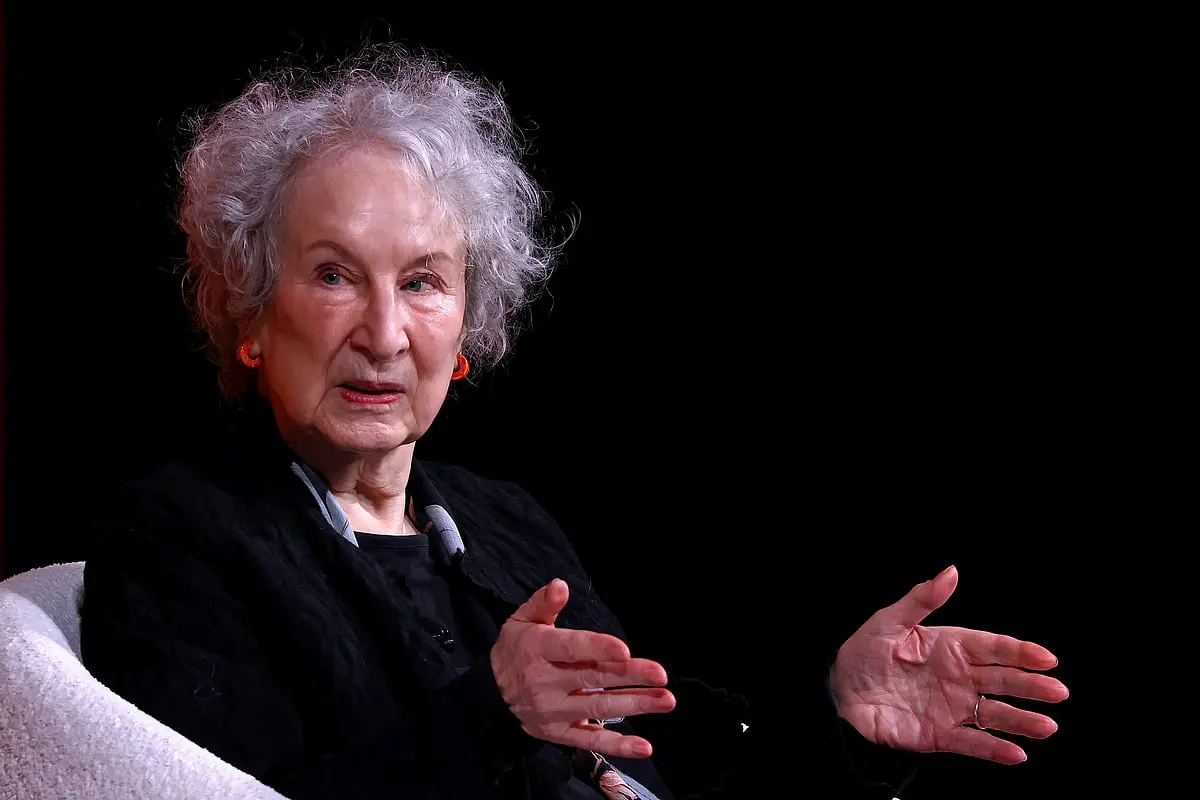 Margaret Atwood slams AI, says 'it's garbage in, garbage out' | Dailyhunt