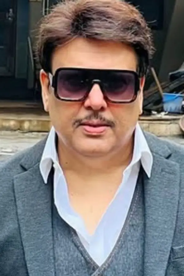 'What's There to Hide?' Govinda Wears a Wig; Reveals Wife Sunita Ahuja ...