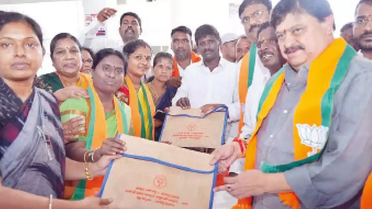 BJP's rise in TG: NRR calls for unity,dedication among cadre | Dailyhunt