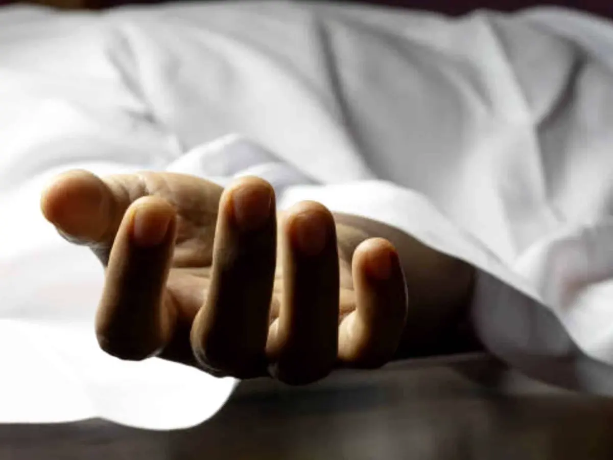 Skeleton Of Mother Found In House After 1 Year! | Dailyhunt