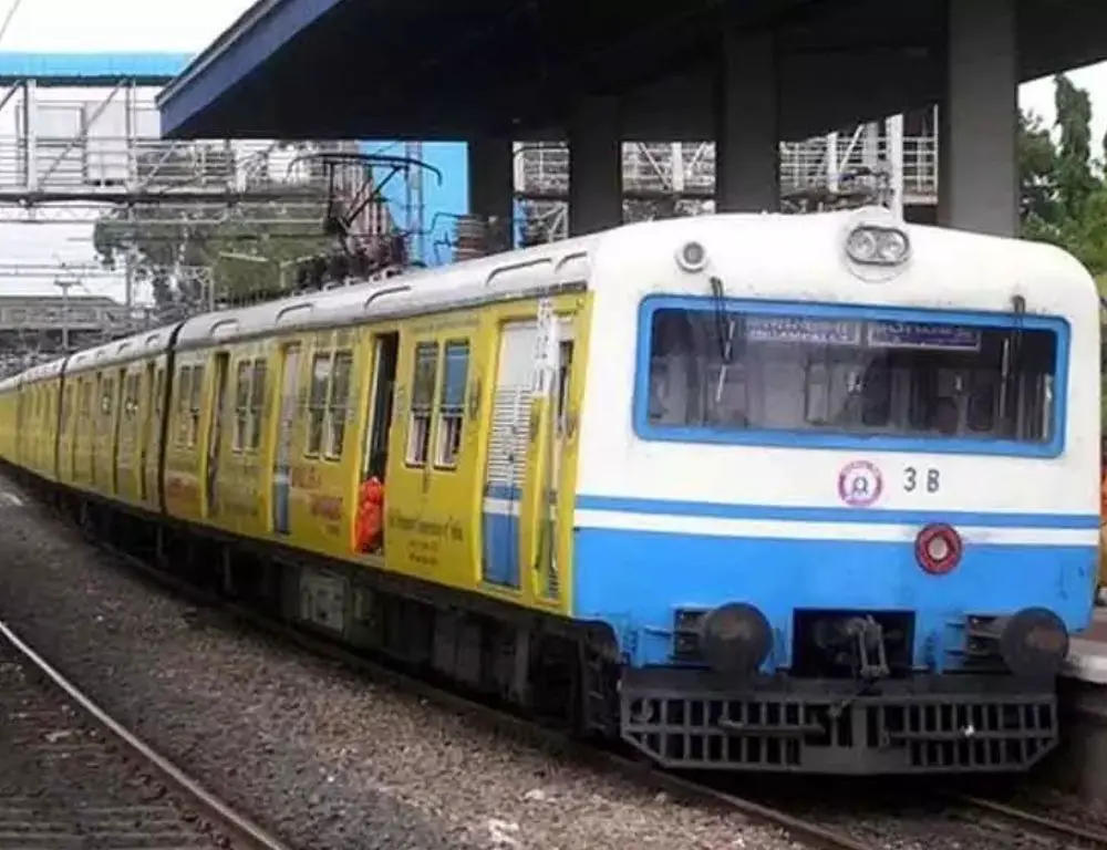 Hyderabad MMTS Cancellations Leave Commuters Struggling | Dailyhunt