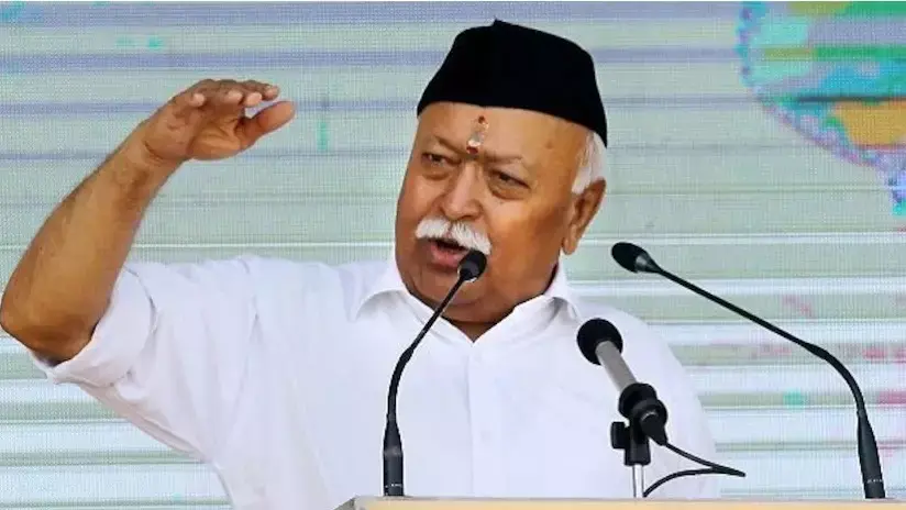 Stone Pelted at Train With RSS Chief Mohan Bhagwat on Board, Window ...
