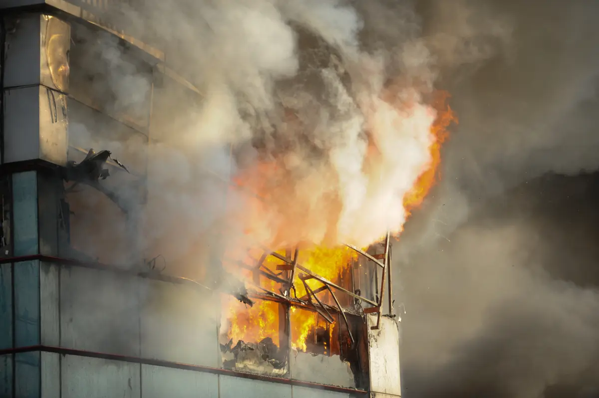 UK fire crews battle blaze at Tata Steel's plant in Wales | Dailyhunt