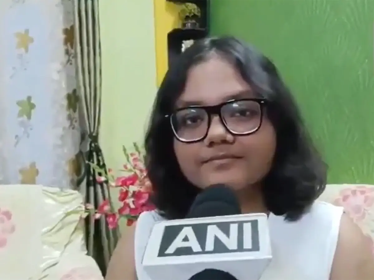 ISC 2026 topper Anushka Ghosh turns Class 10 setback into perfect Class ...