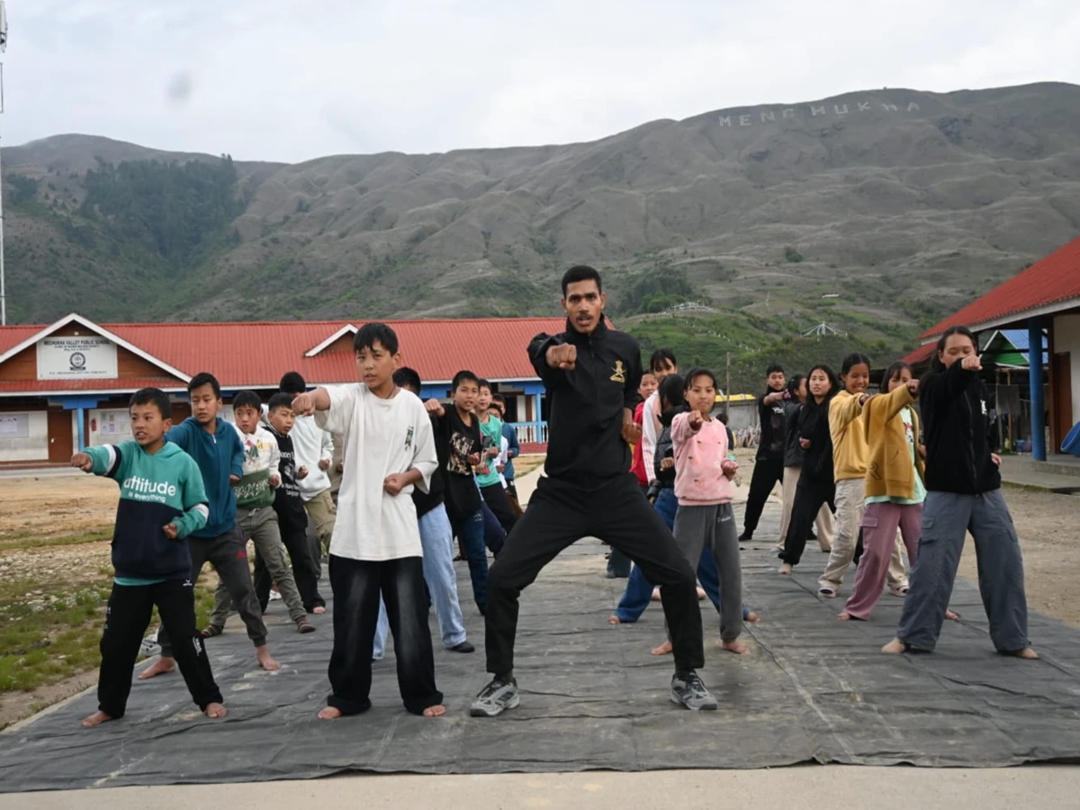 Indian Army holds self-defence camp for Arunachal Pradesh students at ...