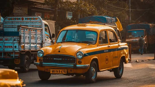 West Bengal Weather Updates : সবে তো খেলা শুরু! কলকাতায় বাড়বে আরও গরম ...