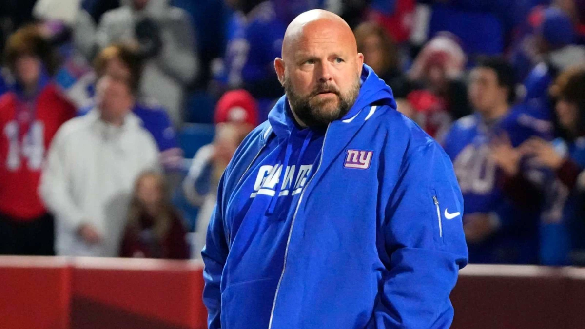 Brian Daboll is "coaching for his job" after Giants' 2-8 start to ...