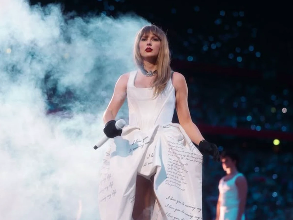 Taylor Swift pens original song for 'Toy Story 5', says she's dreamed ...
