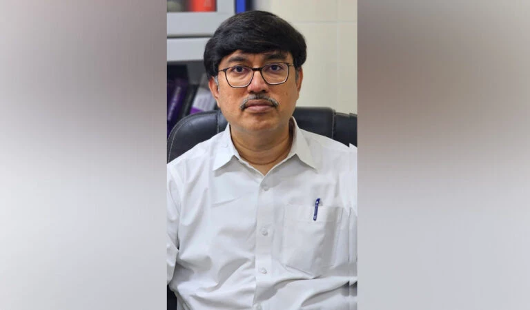 Noted urologist Rahul Devraj takes charge as NIMS Director | Dailyhunt