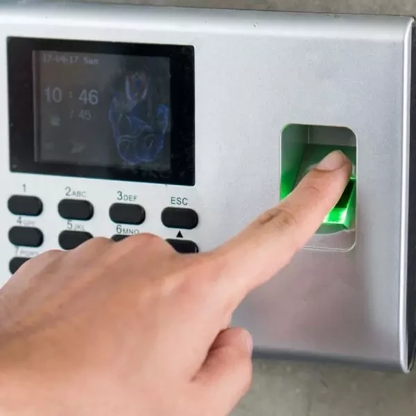 TN govt mandates biometric, face-ID attendance for HRM staff | Dailyhunt