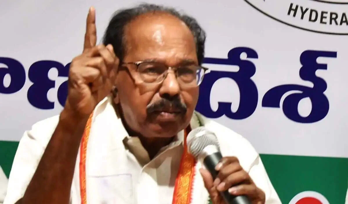 Karnataka Congress Leaders Urged to Follow High Command Decisions Amid ...