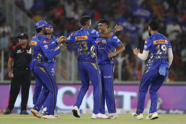 Reports: Mumbai Indians Worried About Dressing Room Leaks After IPL ...