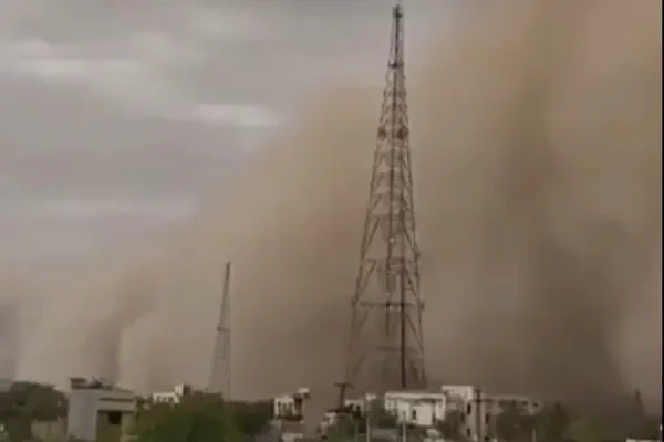 WATCH | Massive Dust Storm Sweeps Across Rajasthan, Visibility Drops to ...