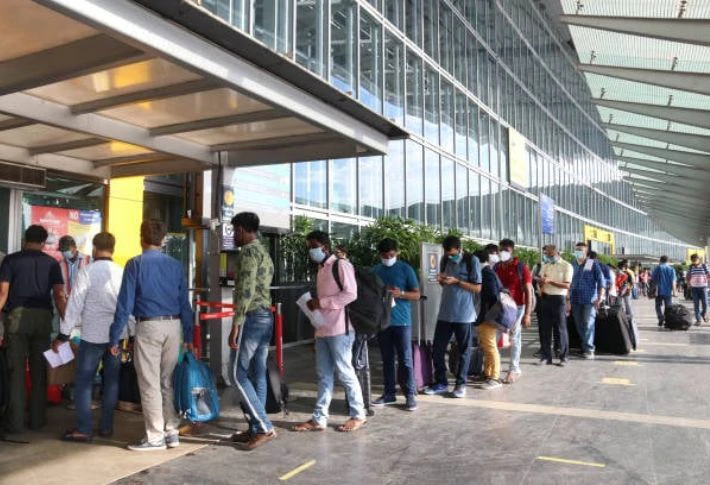 Ebola virus alert in Ahmedabad: 11 passengers from African countries ...